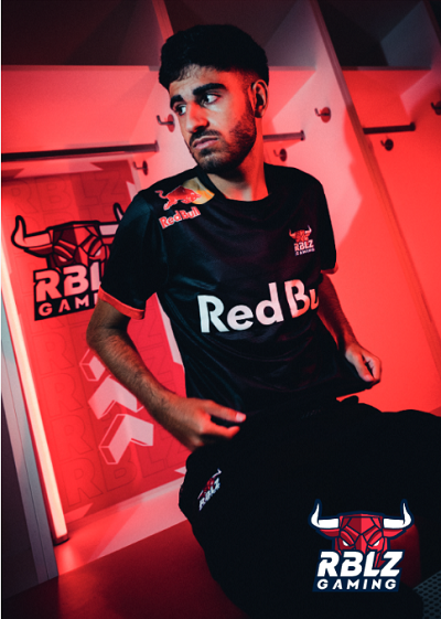 VIPrize - Win an exclusive eSports experience with FIFA pro Umut Gültekin!