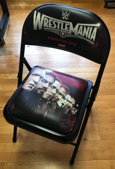 VIPrize - Win a WWE Universal Championship title with handover at a meet a